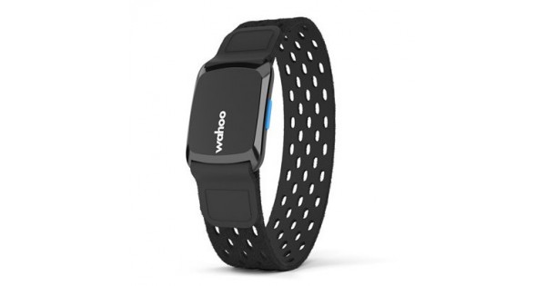 Wahoo TICKR FIT. Пульсометр купить в Москве по приятной цене